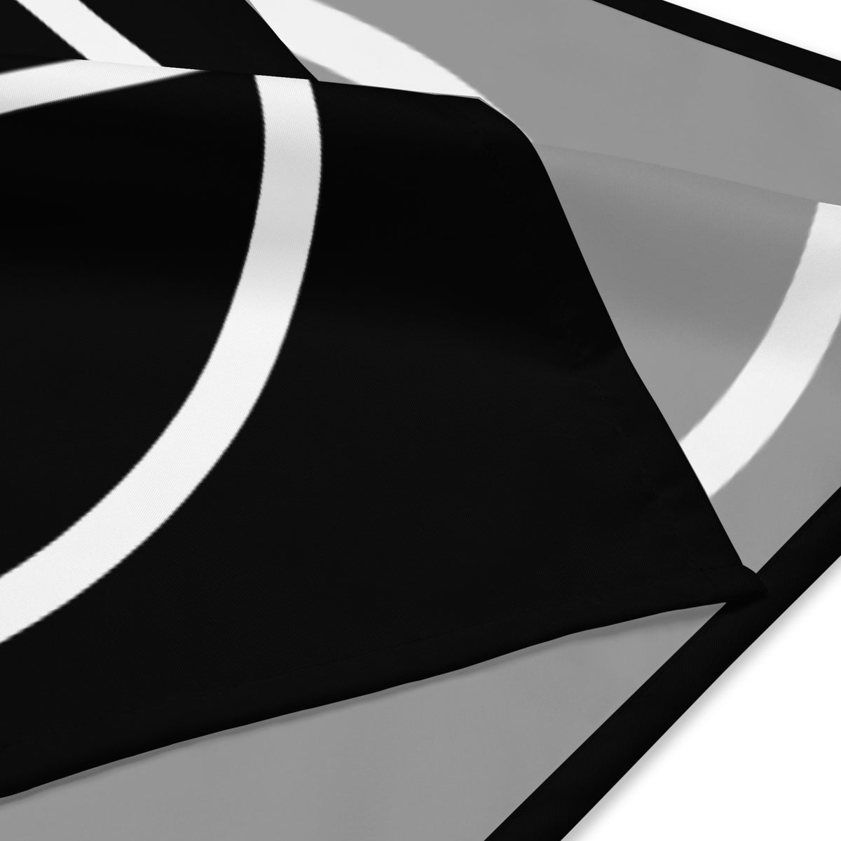 Witchcraft Altar Cloth - Inverted Pentagram – The Luciferian Apotheca